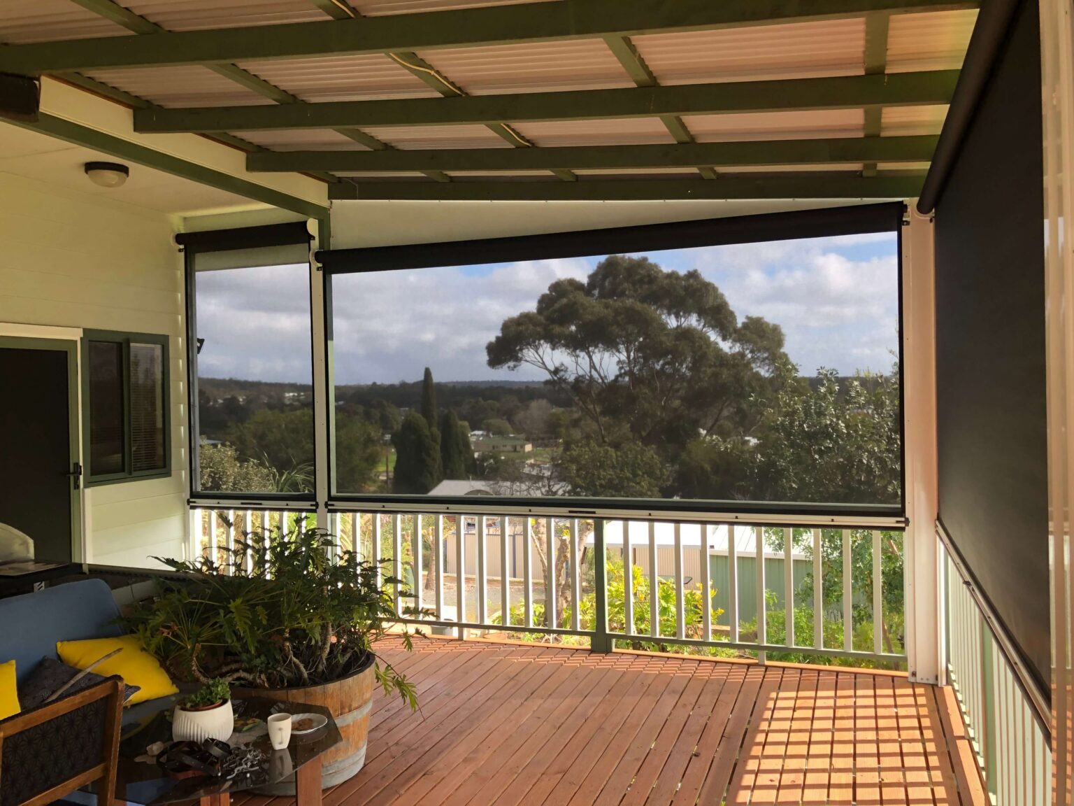 Donnybrook | Elevated Veranda with Ziptrak® Outdoor Blinds | All About ...